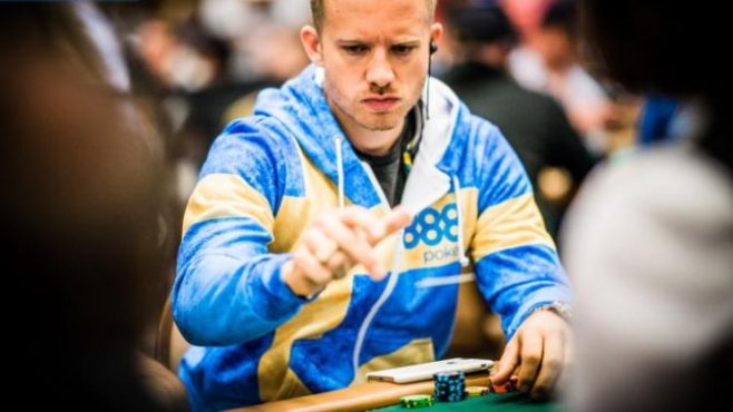 La storia di Martin Jacobson: "facevo il cuoco su una nave militare" poi...