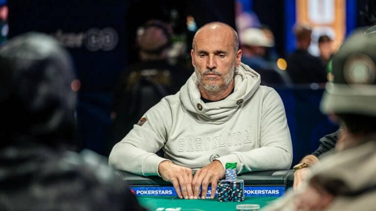 WSOP 2025 Main Event: Perati infinito, è 3° su 24 left